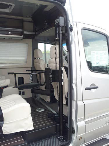 Vehicle Lift - Coach Lift